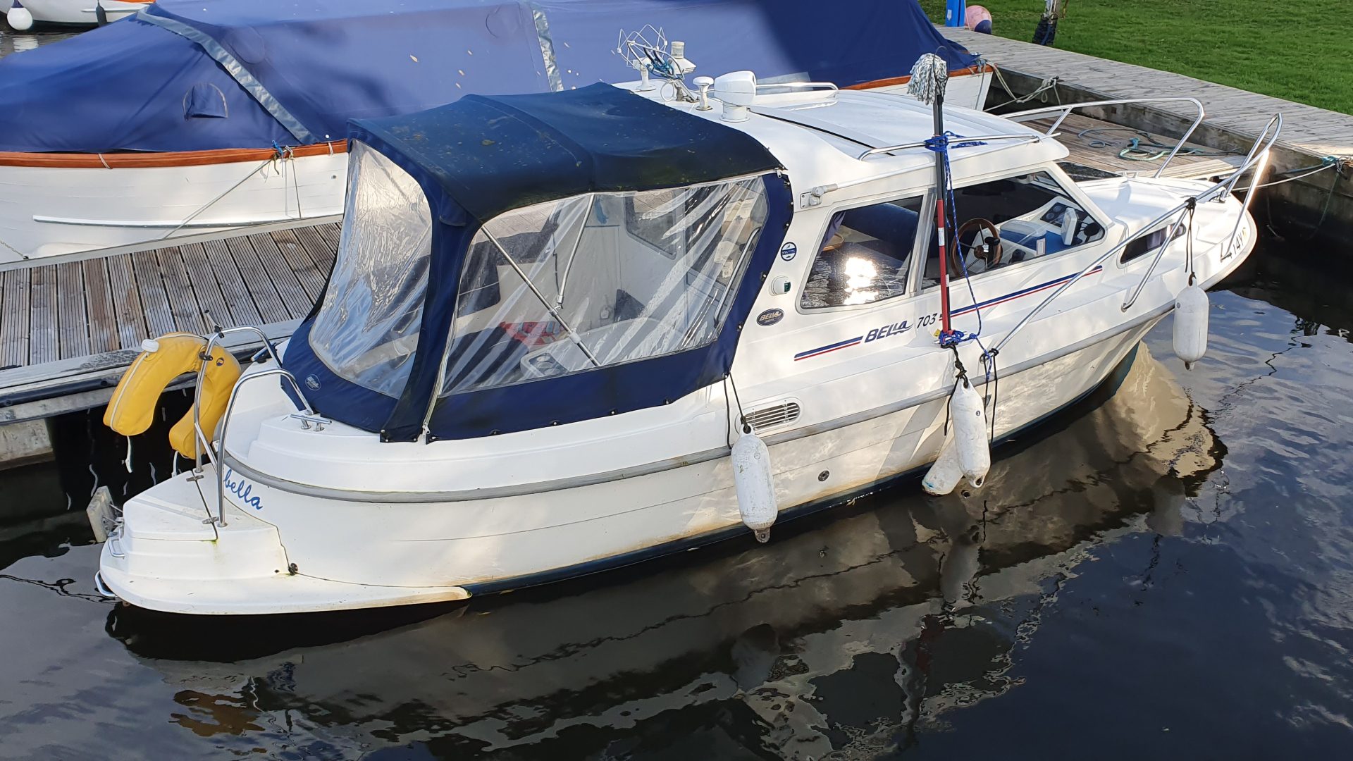 Bella 703 - Annabella - Waterside Marine Sales