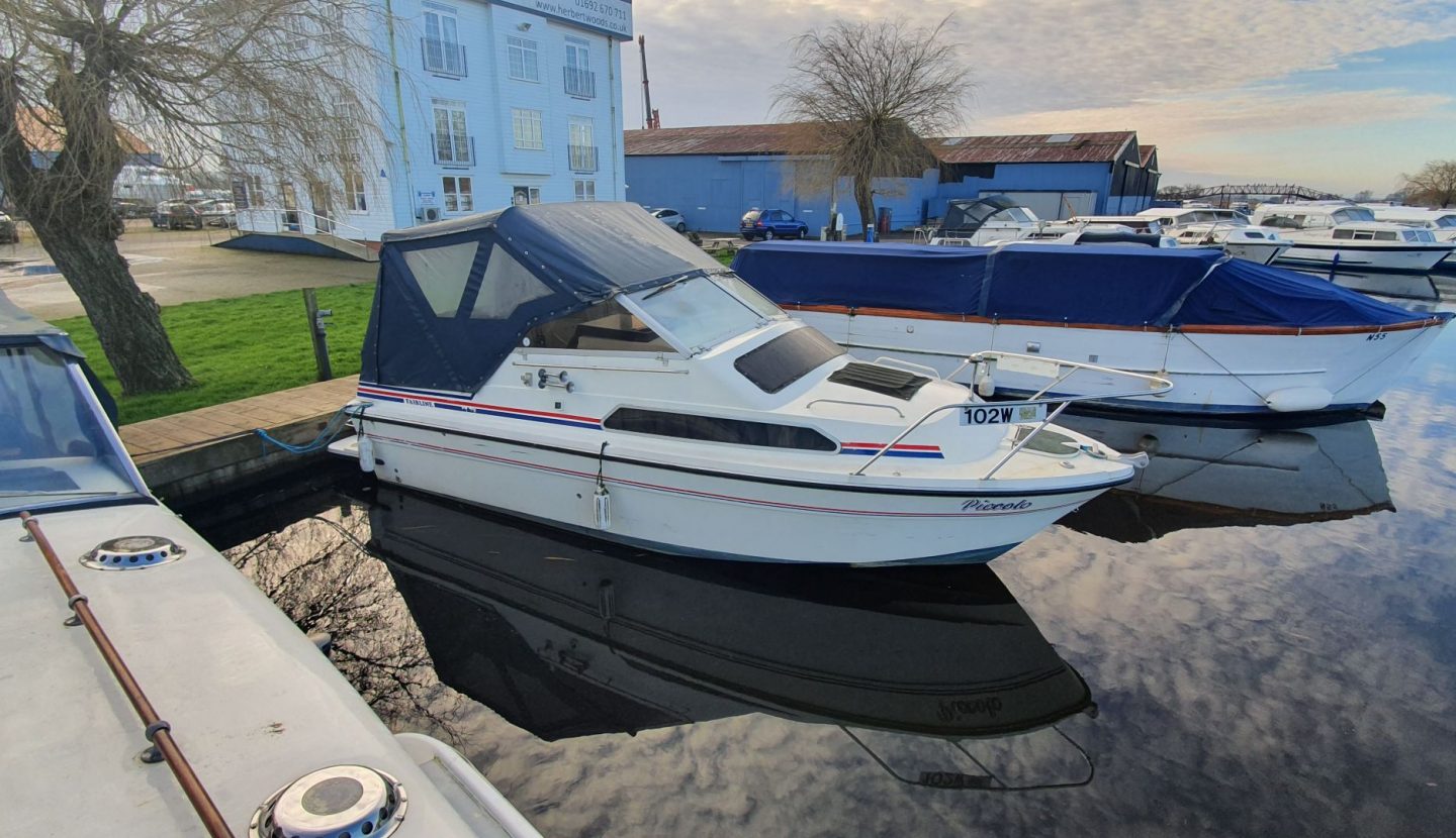 Fairline Weekender - Piccolo - Waterside Marine Sales