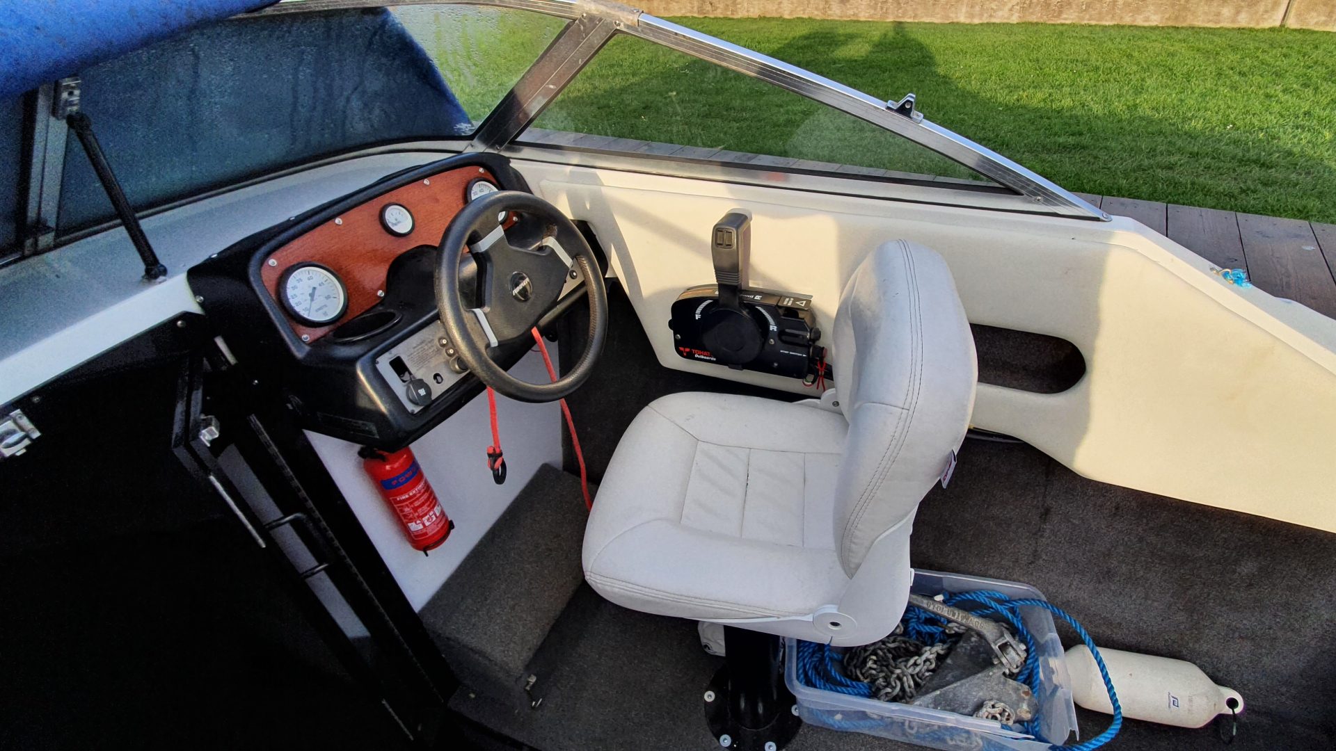 Rinker 202 Festiva - Jessica - Waterside Marine Sales