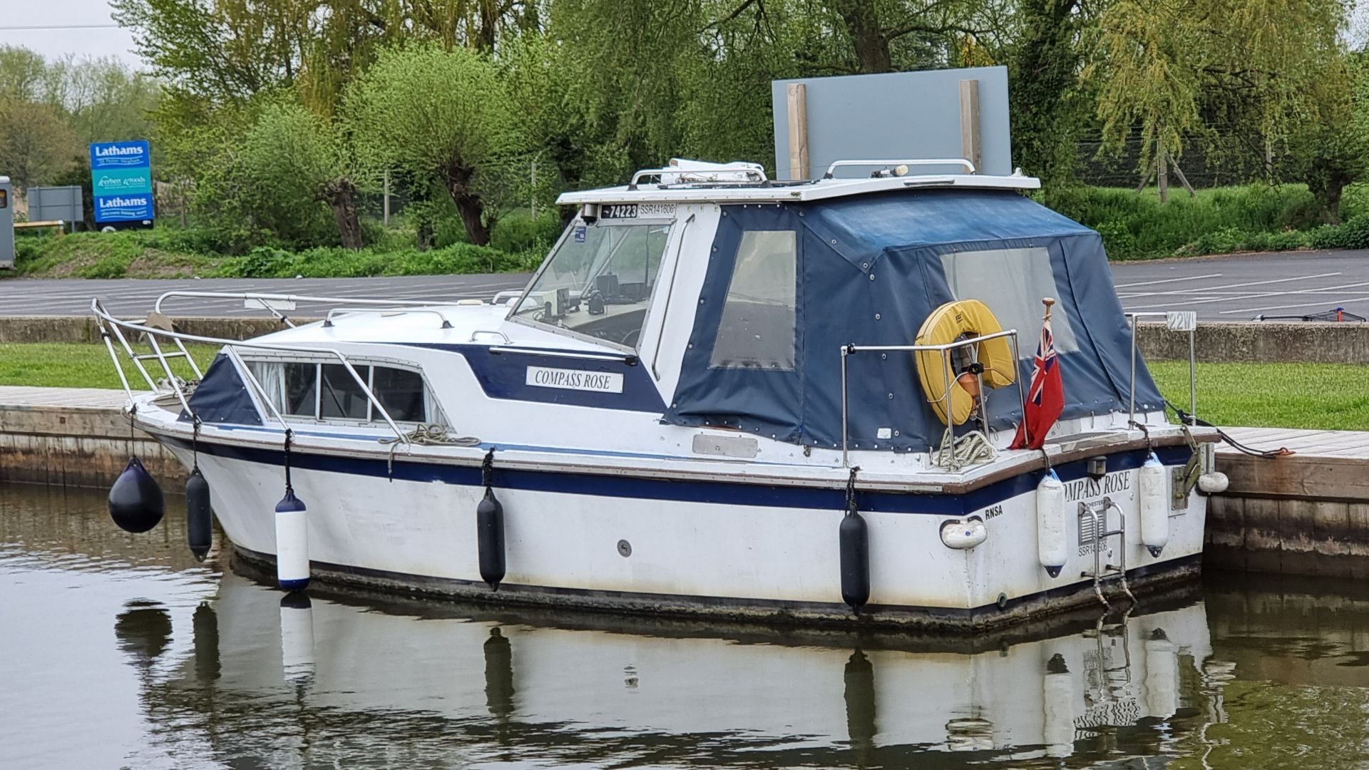 Seamaster 25 - Compass Rose - Waterside Marine Sales