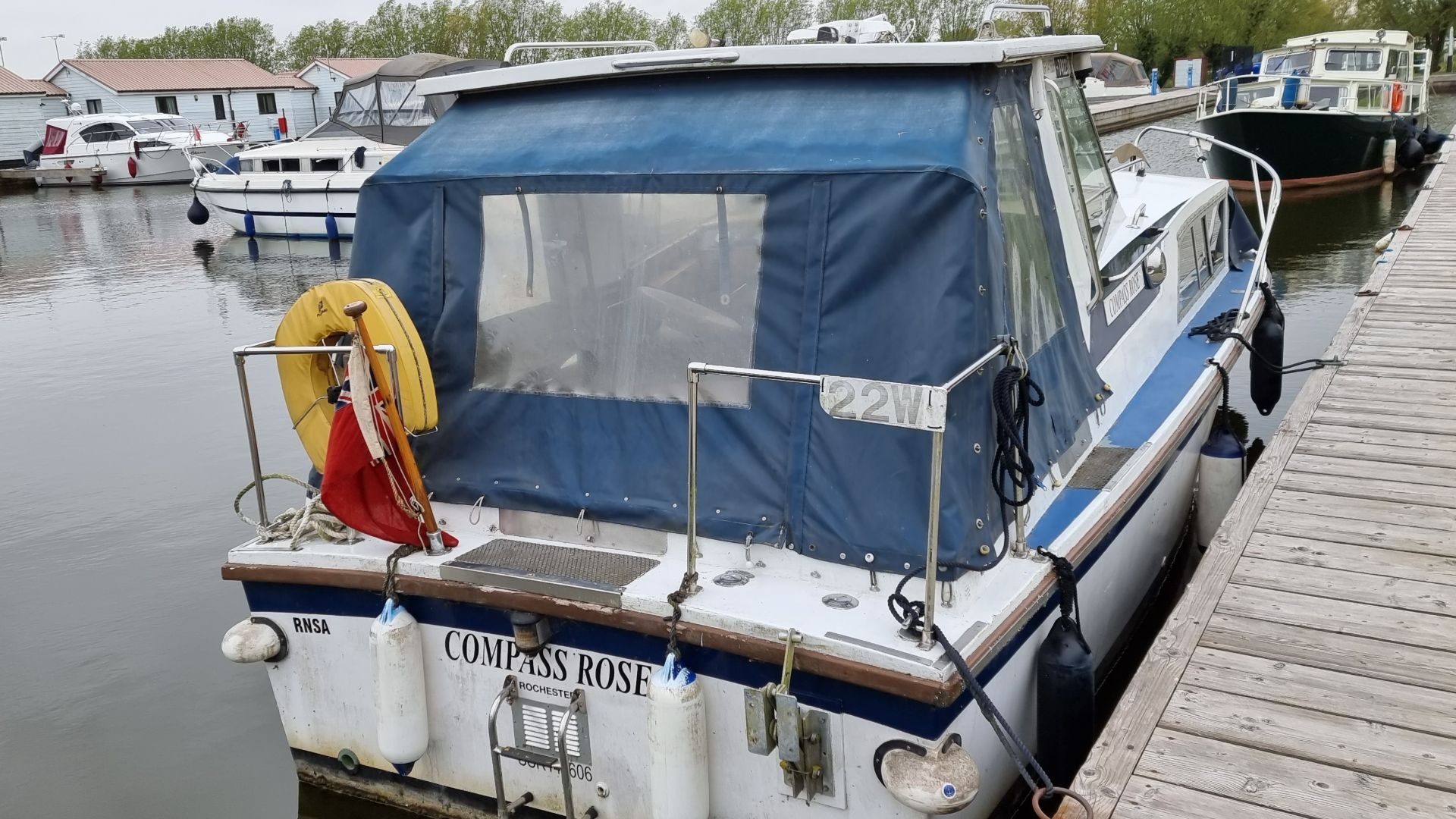 Seamaster 25 - Compass Rose - Waterside Marine Sales