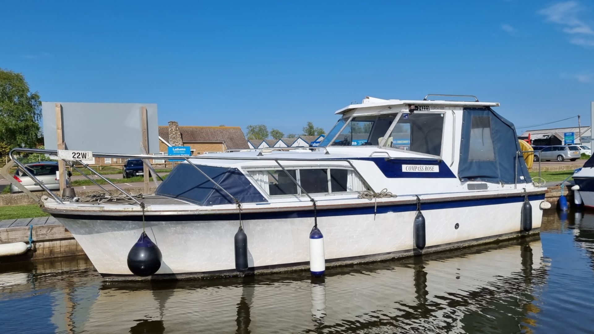 Seamaster 25 - Compass Rose - Waterside Marine Sales