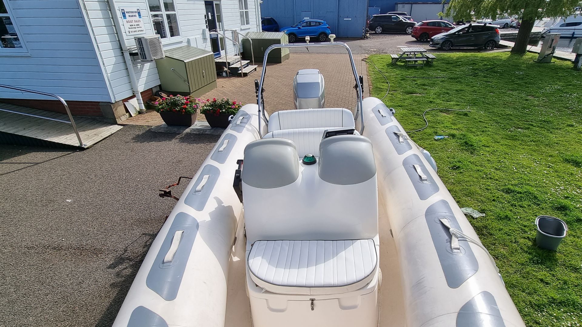 Avon Adventure D5.6 - Salty - Waterside Marine Sales