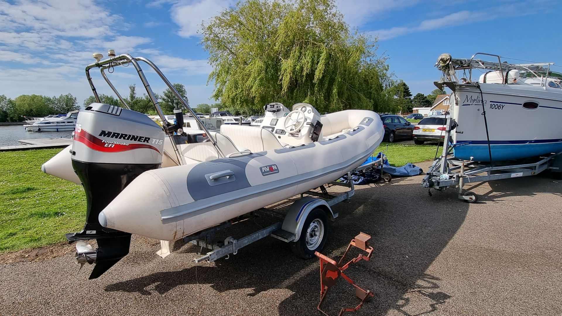 Avon Adventure D5.6 - Salty - Waterside Marine Sales