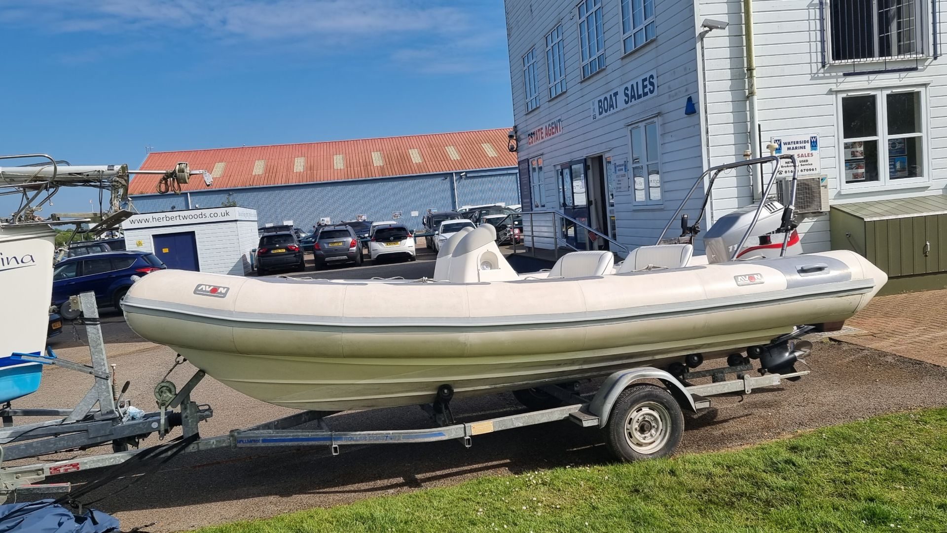 Avon Adventure D5.6 - Salty - Waterside Marine Sales