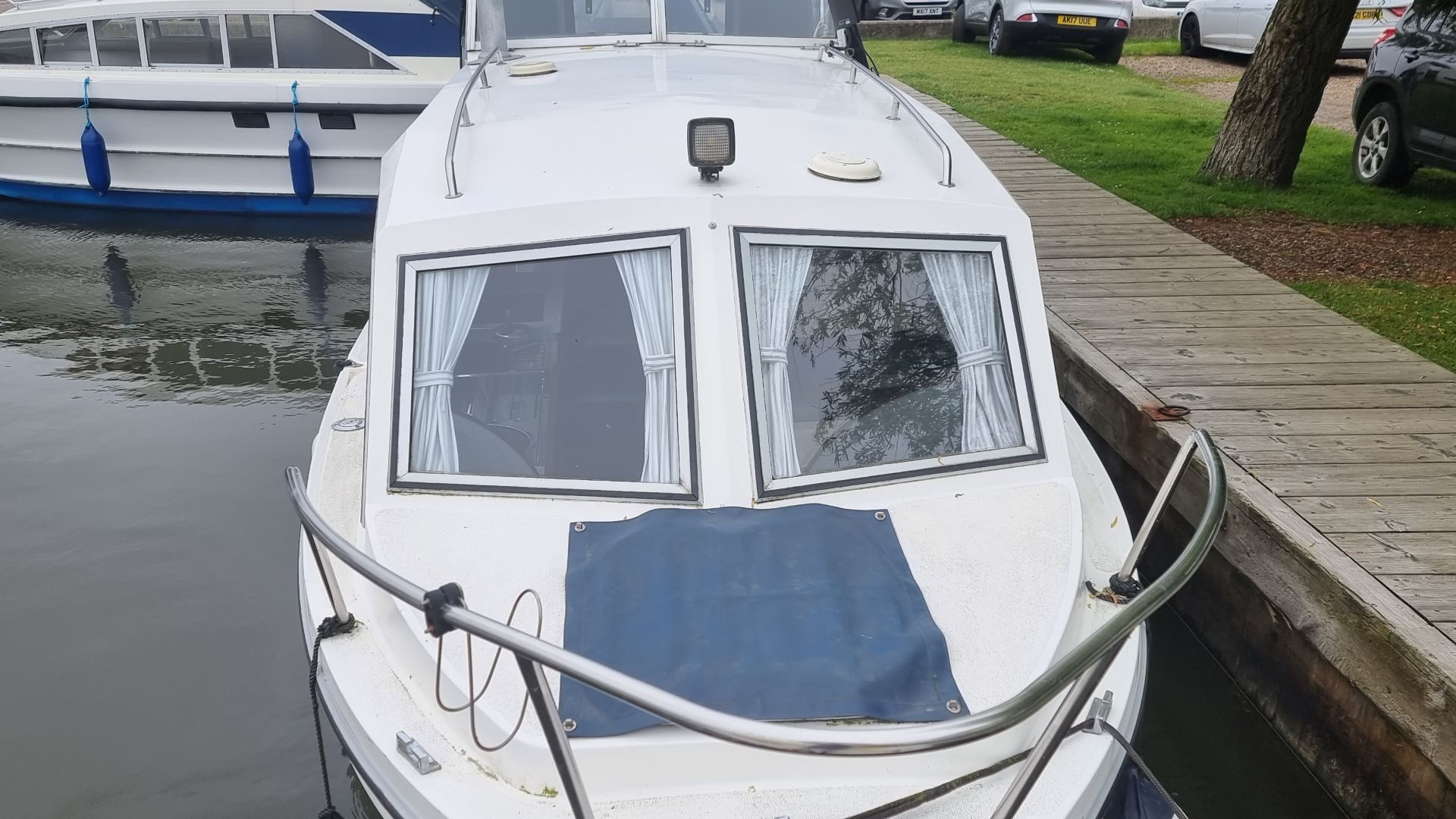 Viking 23 - Lilliput - Waterside Marine Sales