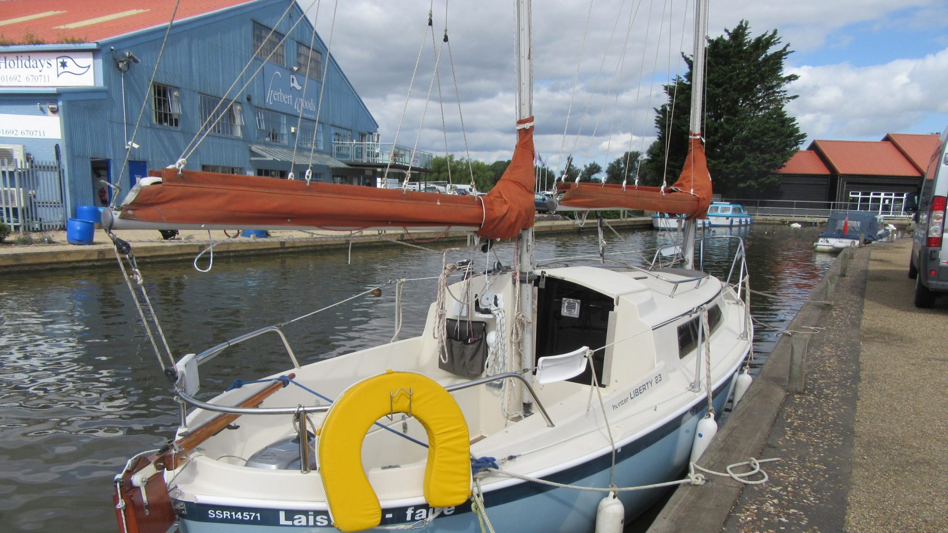 Hunter Liberty 23 - Laissez Faire - Waterside Marine Sales