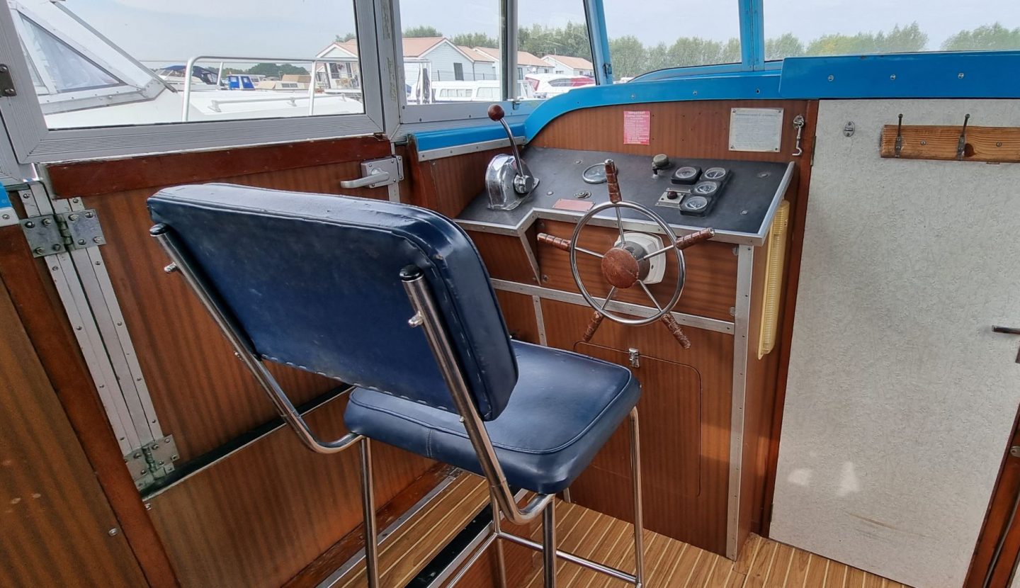 Broom Skipper - Genesis - Waterside Marine Sales