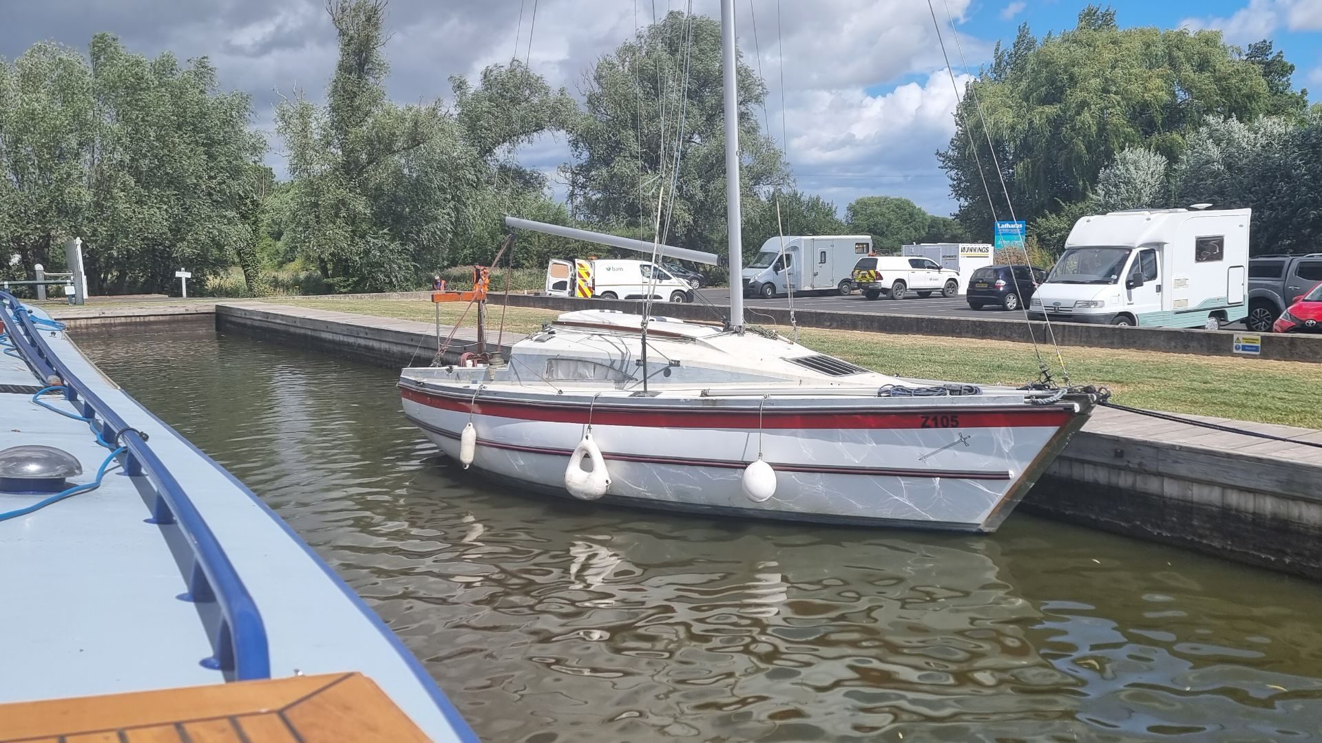 Pegasus 800 - Electric Excalibur - Waterside Marine Sales