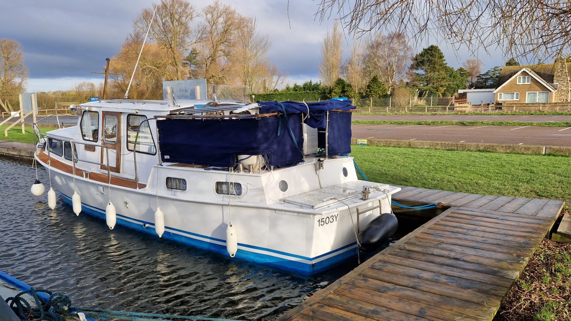 Dutch Boat - Waterfly - Waterside Marine Sales