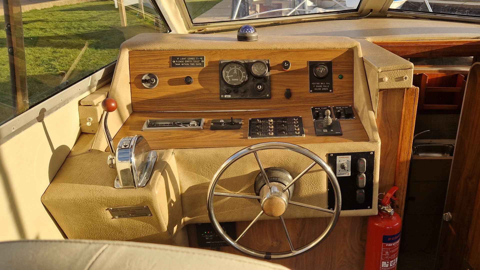 Princess 30 - Edzell Castle - Waterside Marine Sales