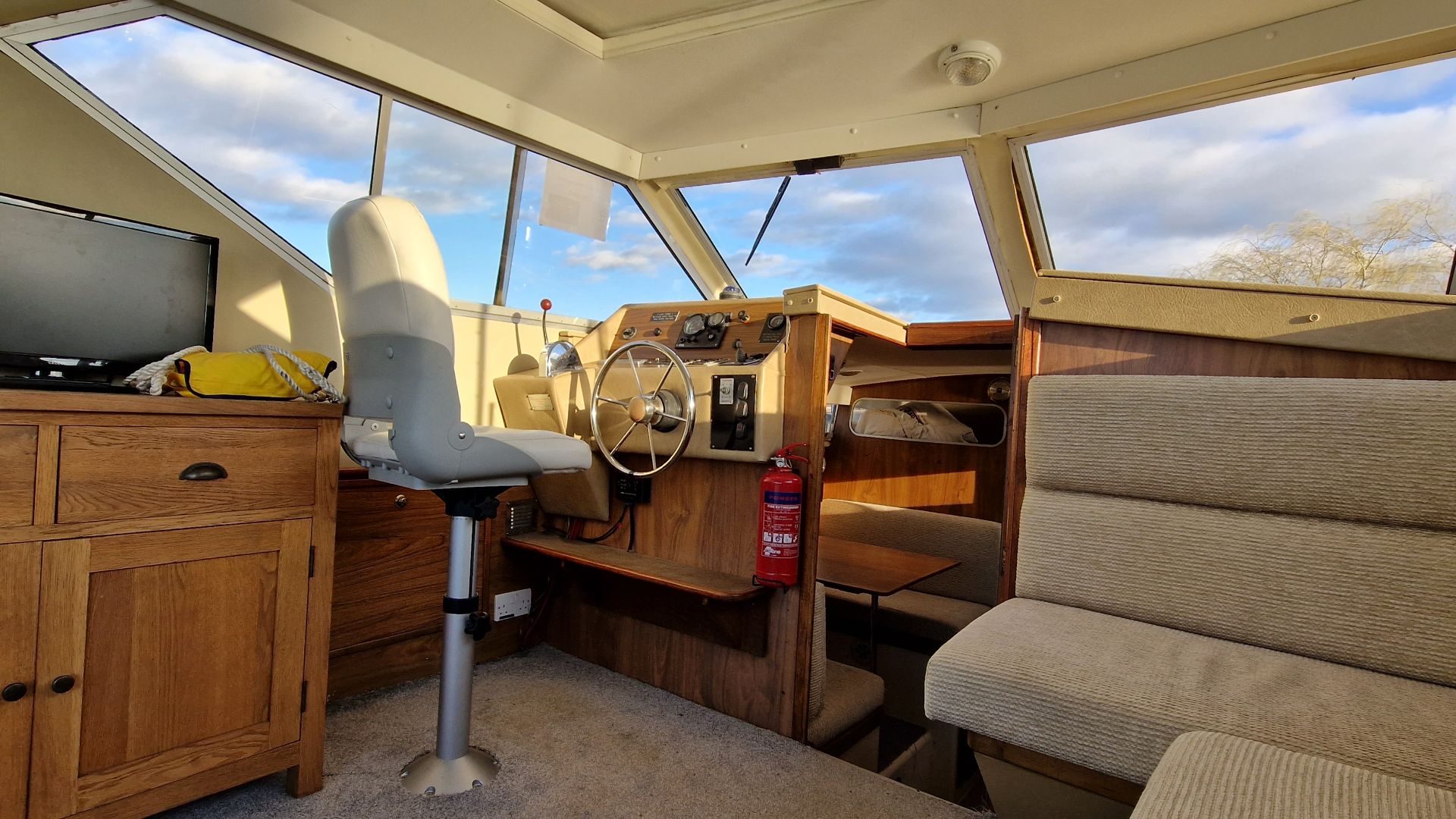 Princess 30 - Edzell Castle - Waterside Marine Sales