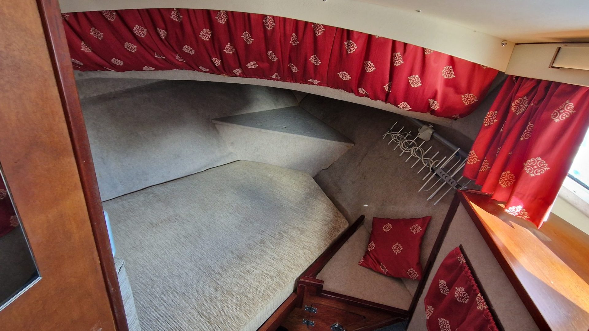 Alpha 31 - Raven - Waterside Marine Sales