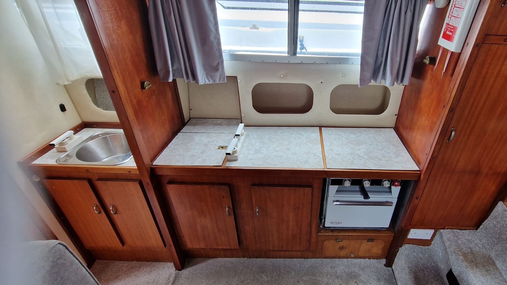 Seamaster 813 - Adagio - Waterside Marine Sales