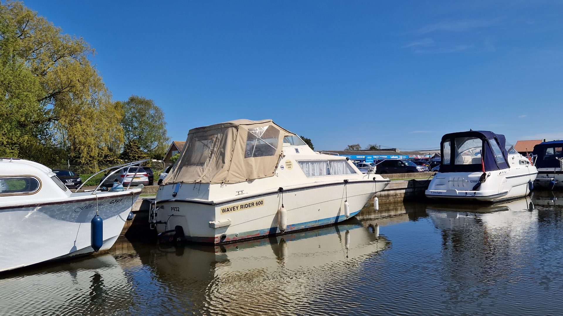 Wavey Rider - Taurus Five - Waterside Marine Sales