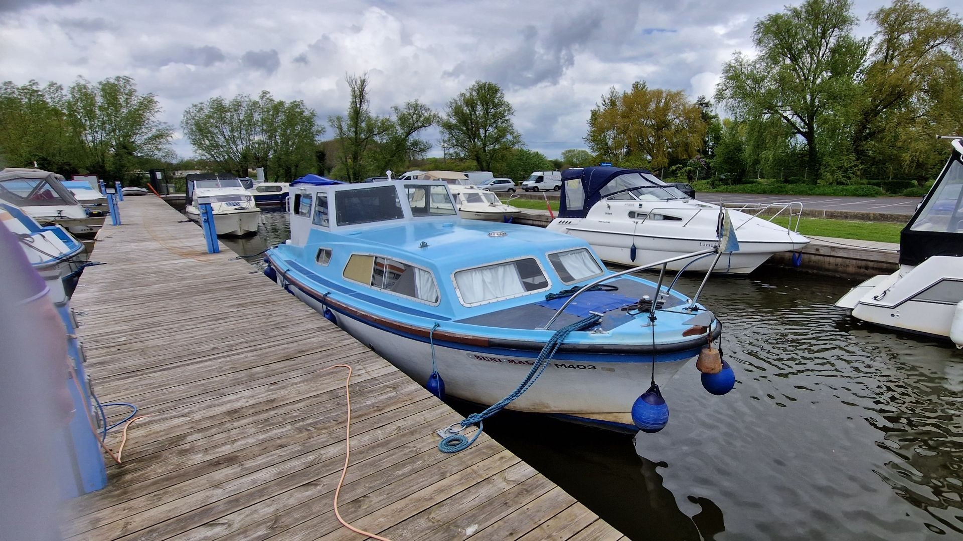 Senior 31 - Suni Mali - Waterside Marine Sales