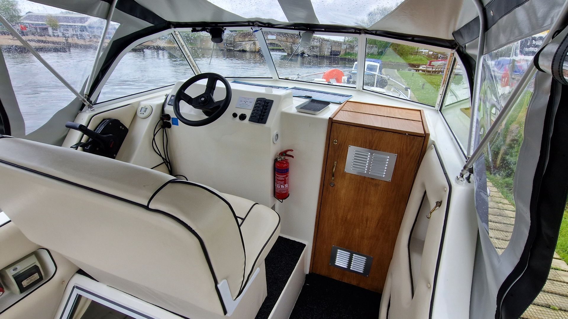 Viking 22 - Mirage - Waterside Marine Sales