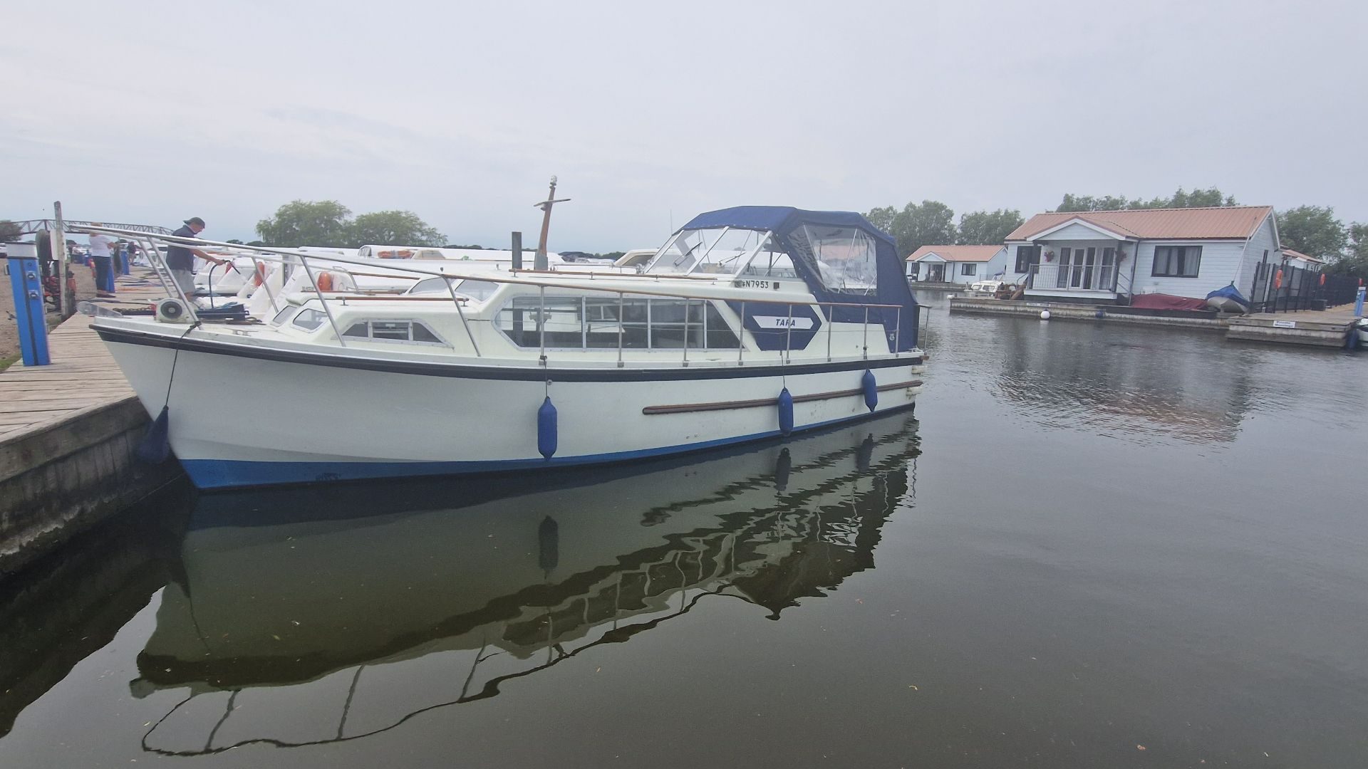 Ocean 30 - Tara - Waterside Marine Sales