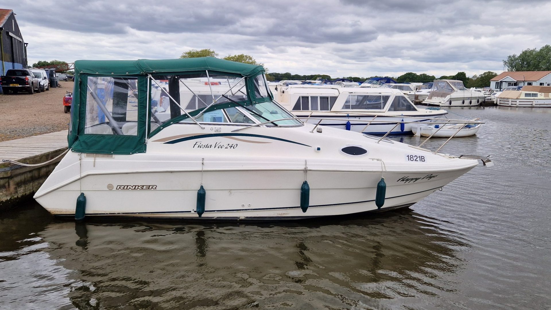 Rinker 240 - Happy Days - Waterside Marine Sales