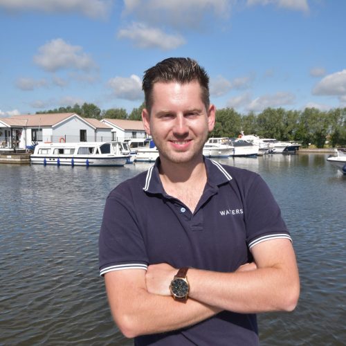 About Us - Waterside Marine Sales