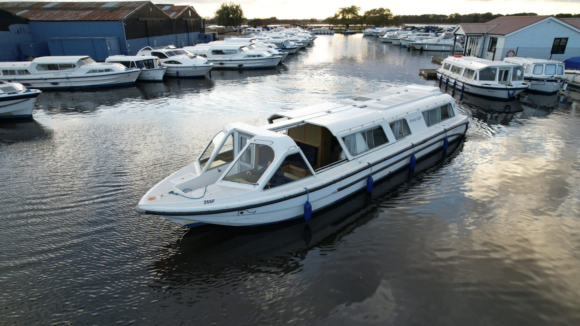 Faircraft 46 - Shining Light - Waterside Marine Sales