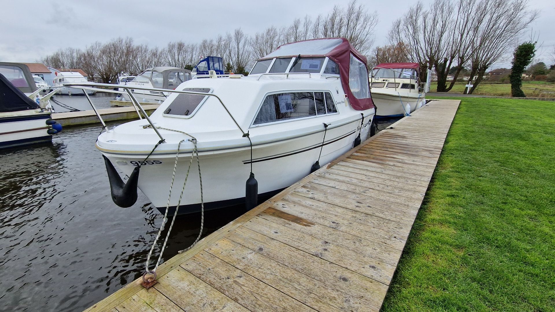 Viking 20 - Swanning Around - Waterside Marine Sales