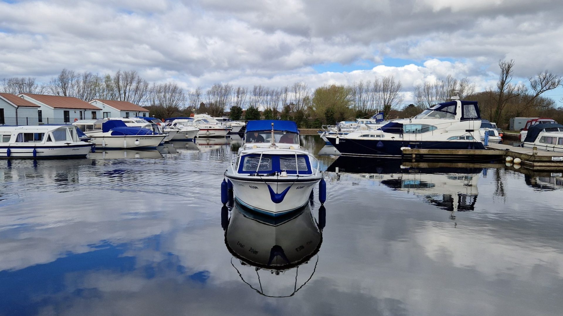 Seamaster 27 Capri - Waterside Marine Sales