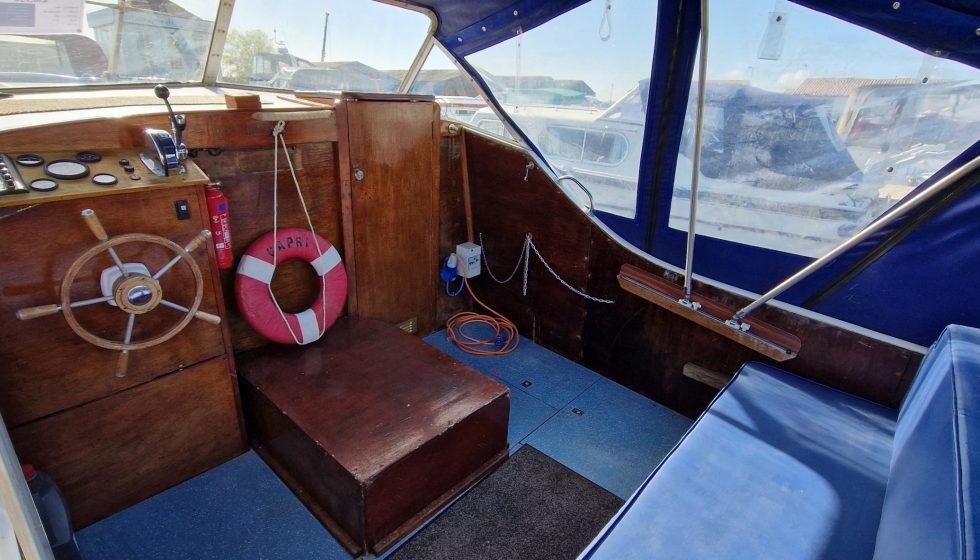 Seamaster 27 Capri - Waterside Marine Sales