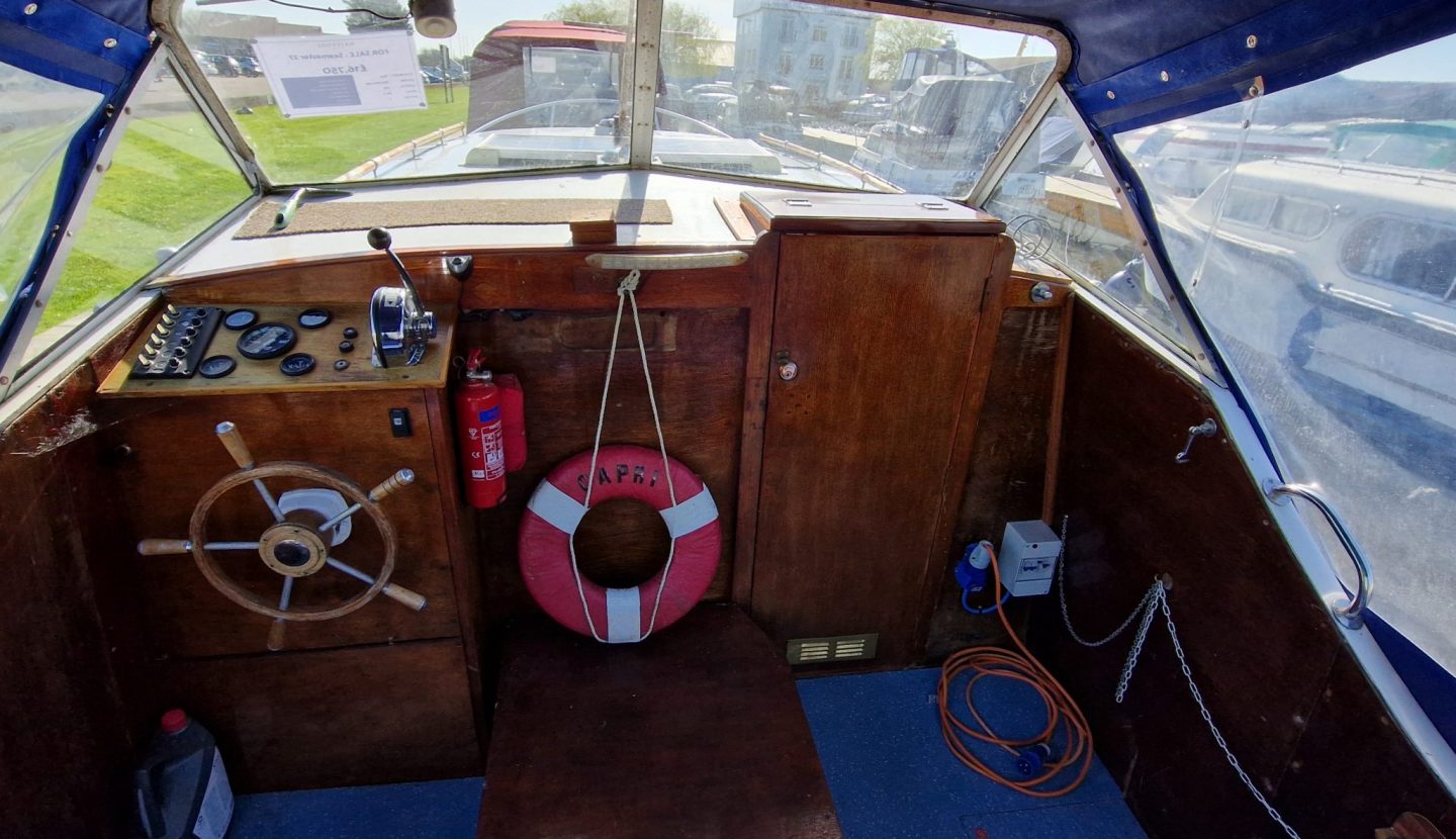 Seamaster 27 Capri - Waterside Marine Sales