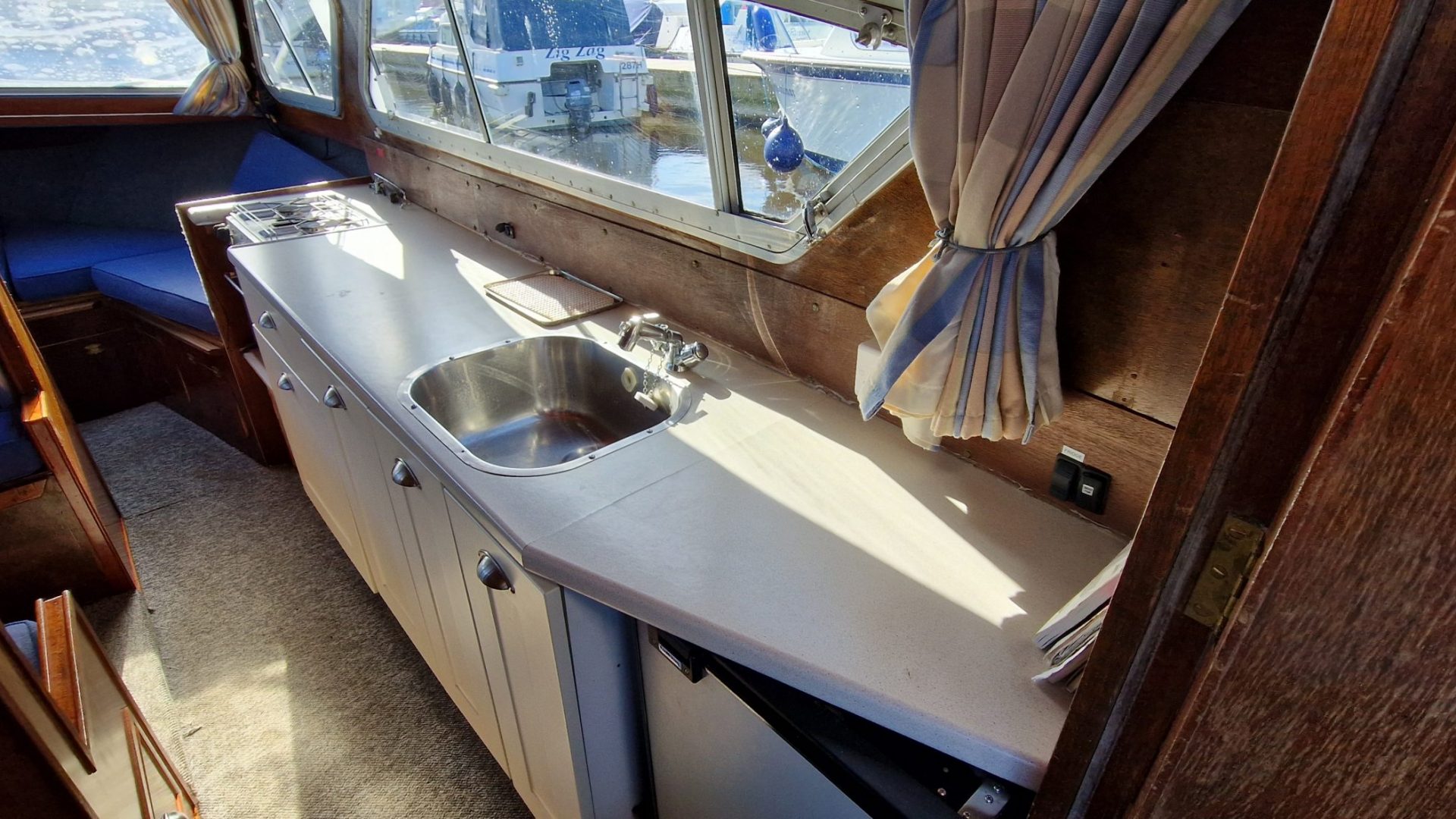 Seamaster 27 Capri - Waterside Marine Sales