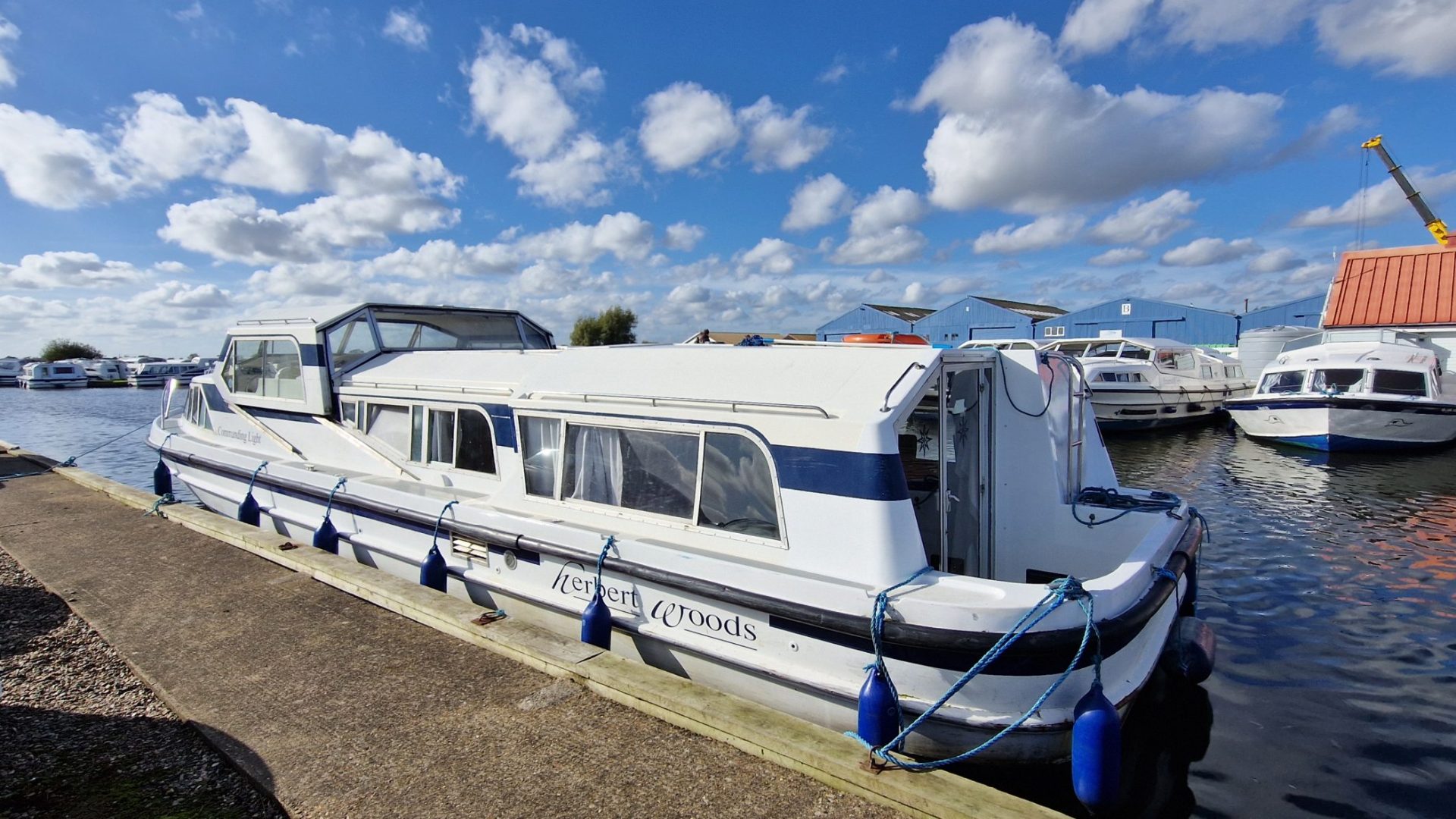 Alphacraft 42 - Commanding Light - Waterside Marine Sales