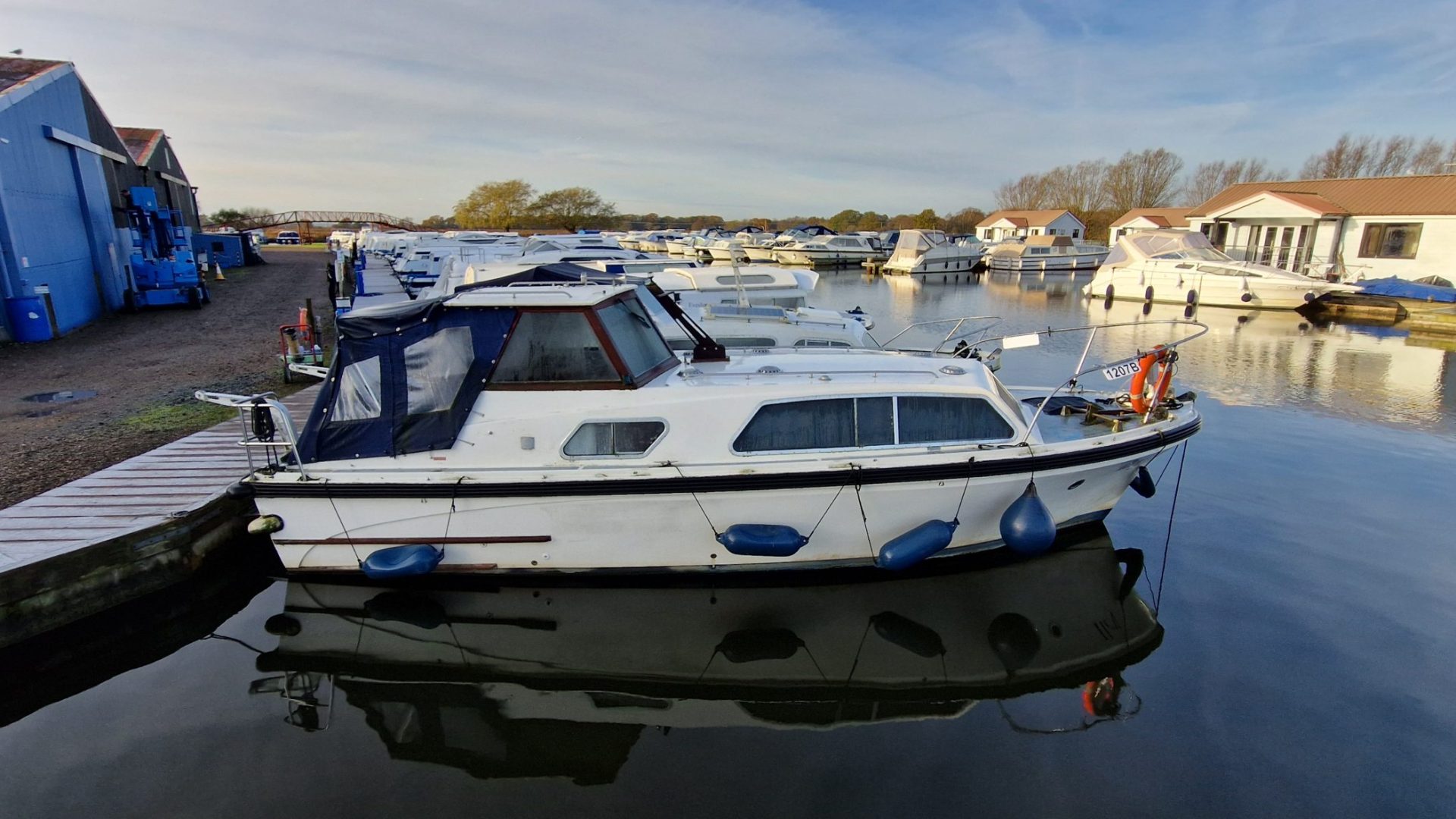 RLM SEYCHELLES - Iley - Waterside Marine Sales