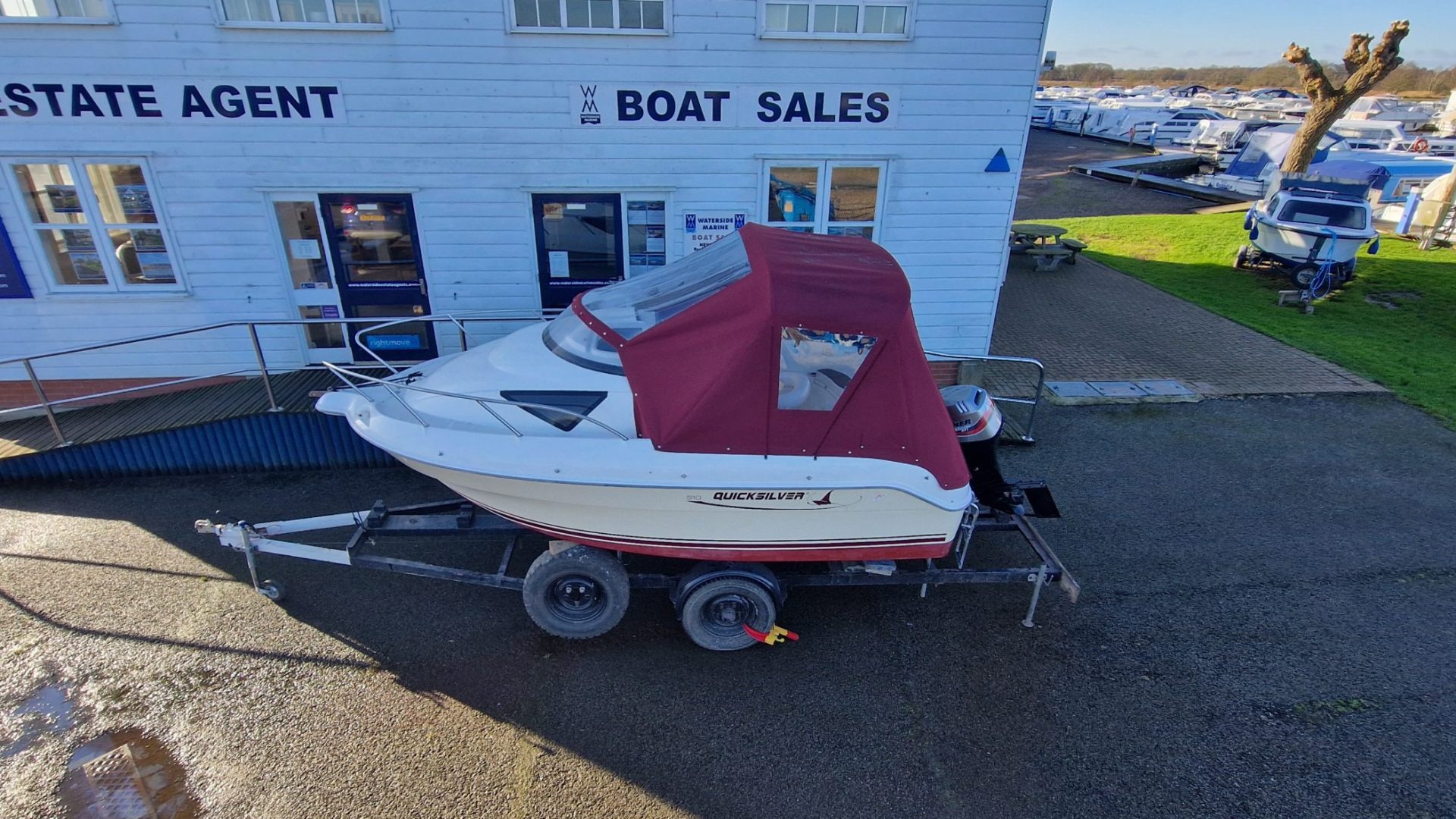 Quicksilver 510 - Waterside Marine Sales