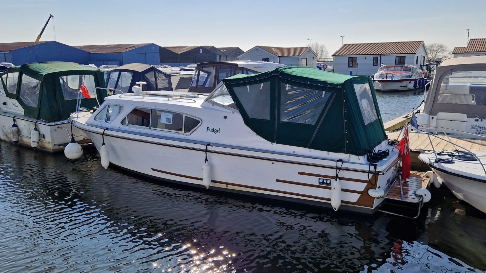 Seamaster 27 - FUDGEL - Waterside Marine Sales