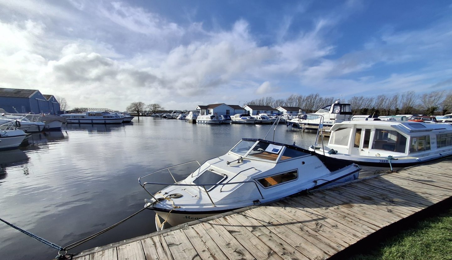 Quayline 18 - MEANDER - Waterside Marine Sales